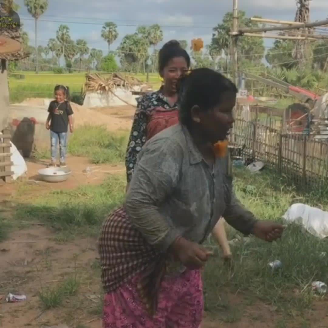 វីឌីអូ មហាសំណើច ហាសហាស - TNAOT