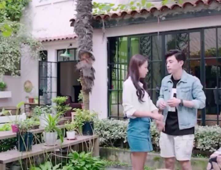 ធ្វើឫកម្ញ៉ិកម្ញ៉ក់គួរអោយស្រលាញ់ - TNAOT