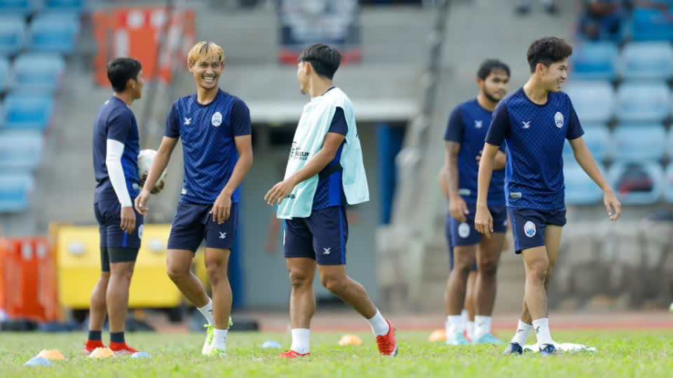 ថ្ងៃស្អែកនេះ! ក្រុមជម្រើសជាតិកម្ពុជា សង្ឃឹមយកឈ្នះប្រទេសឡាវ ក្នុងព្រឹត្តិការណ៍ AFF Suzuki Cup ...