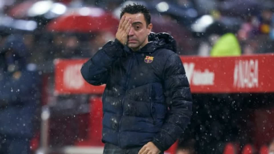 Xavi ដេកមិនលក់ ក្រោយស្មើជាមួយ Sevilla ដែលមានគ្នា១០នាក់ - TNAOT