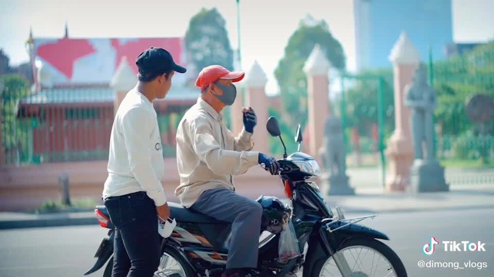 Prank ជួលម៉ូតូឌុបទៅ Countdown នៅសៀមរាប - TNAOT