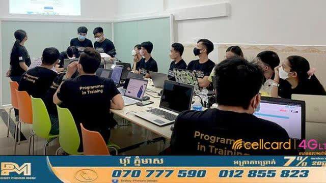 សិស្សនិស្សិត ក្នុងវគ្គសិក្សាក្រោមការសហការរវាង សែលកាត និង SabaiCode ...