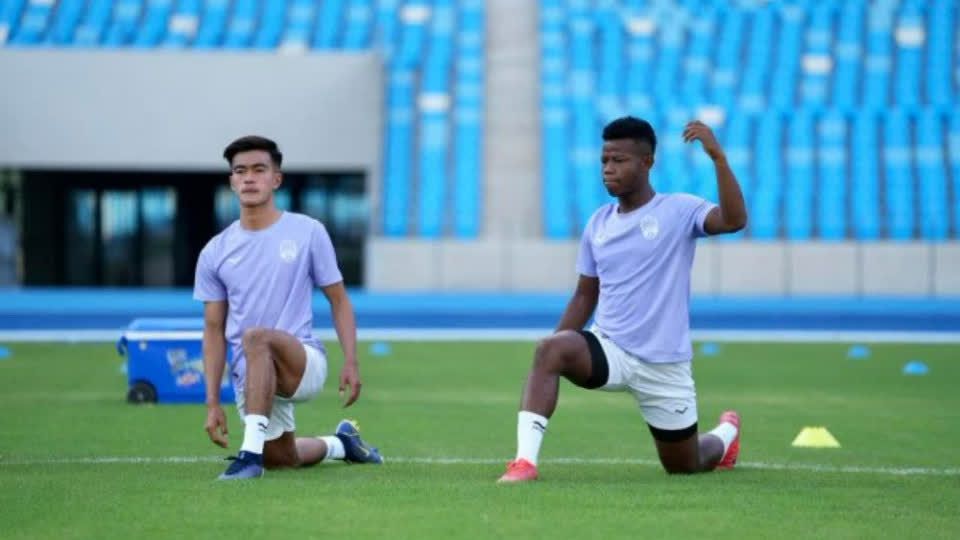 កីឡាករ២៨នាក់ចុងក្រោយរបស់កម្ពុជា សម្រាប់ពានរង្វាន់ AFF U23 Championship - TNAOT