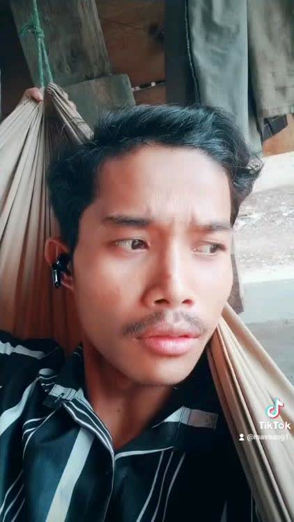 ធ្វើលេងកុំឲ្យអប់ផ្សុកពេកសើចទាំងអស់គ្នា😁😁😁 - TNAOT