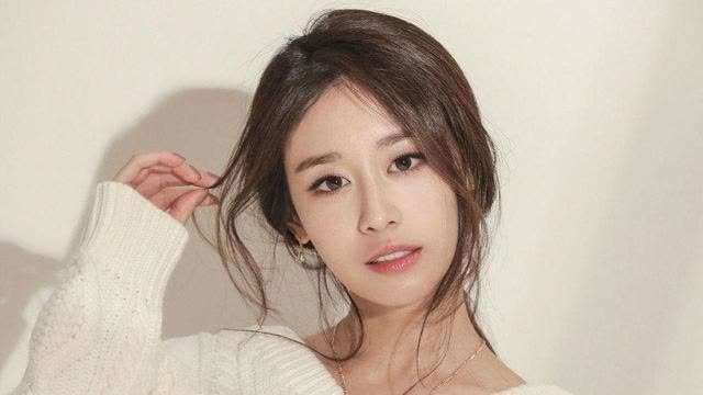 នាង Jiyeon សមាជិកក្រុម T-ara ចុះកុងត្រាជាមួយភ្នាក់ងារថ្មី AnB Group - TNAOT