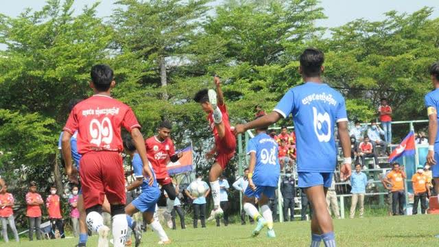 លោក កៅ ថាច ៖ ការប្រកួតពាន លោកអគ្គបណ្ឌិតសភាចារ្យ អូន ព័ន្ធមុនីរ័ត្ន ស្រុកខ្សាច់កណ្តាល ...