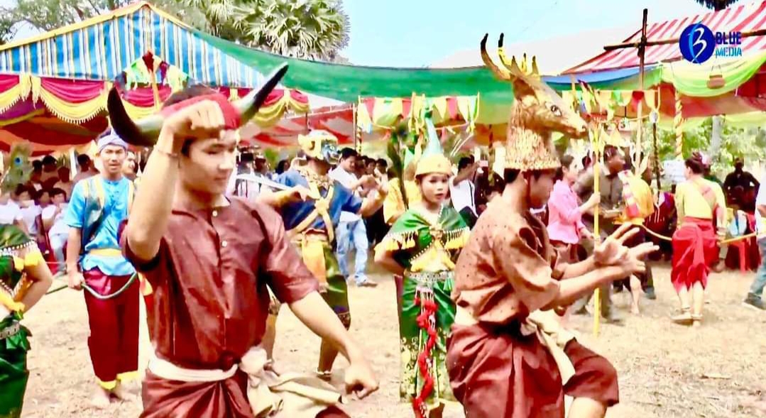 សង្រ្កាន្តភូមិត្នោត÷គេនិយមប្រើរបាំត្រុដិដើម្បីកាត់ផ្តាច់អ្វីៗពីឆ្នាំចាស់ឲ្យចេញអស់ - TNAOT