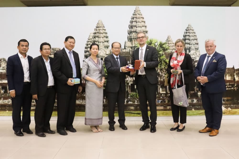 ស៊ុយអ៊ែត ត្រៀមខ្លួនរួចជាស្រេចក្នុងការស្វាគមន៍ពាណិជ្ជករនិងវិនិយោគដ៏ធំធេងនៅកម្ពុជា - TNAOT