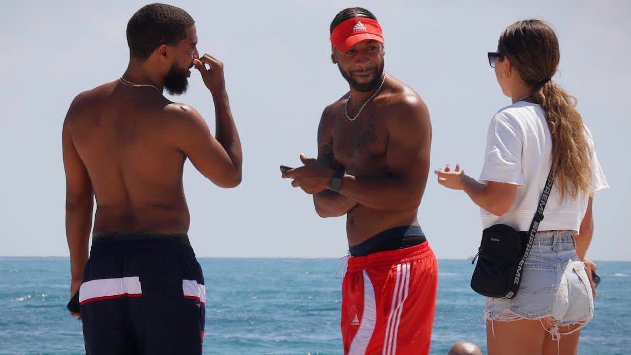 ចង់រួមភេទនៅឆ្នេរសមុទ្រទេ? Prank សាហាវណាស់ - TNAOT